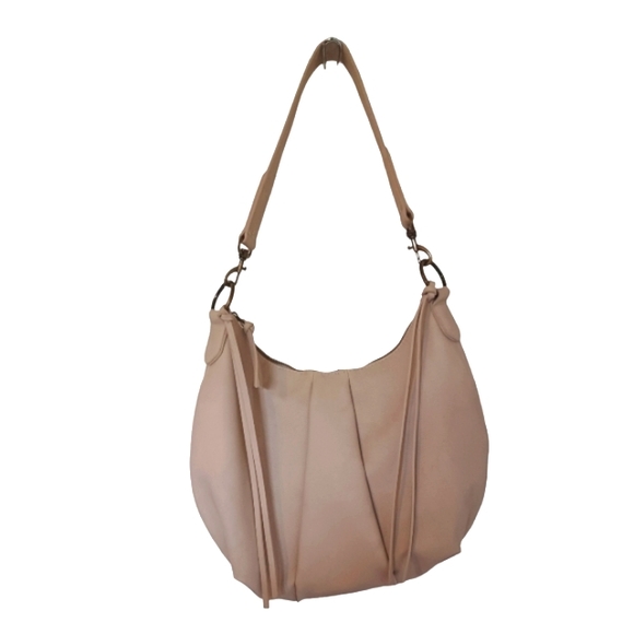 Universal Thread | Bags | Universal Thread Boho Hobo Cream Colored Bag ...